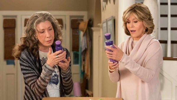 Sex Toys On Grace And Frankie Shine A Light On Senior Sex Lives Lisa 4622
